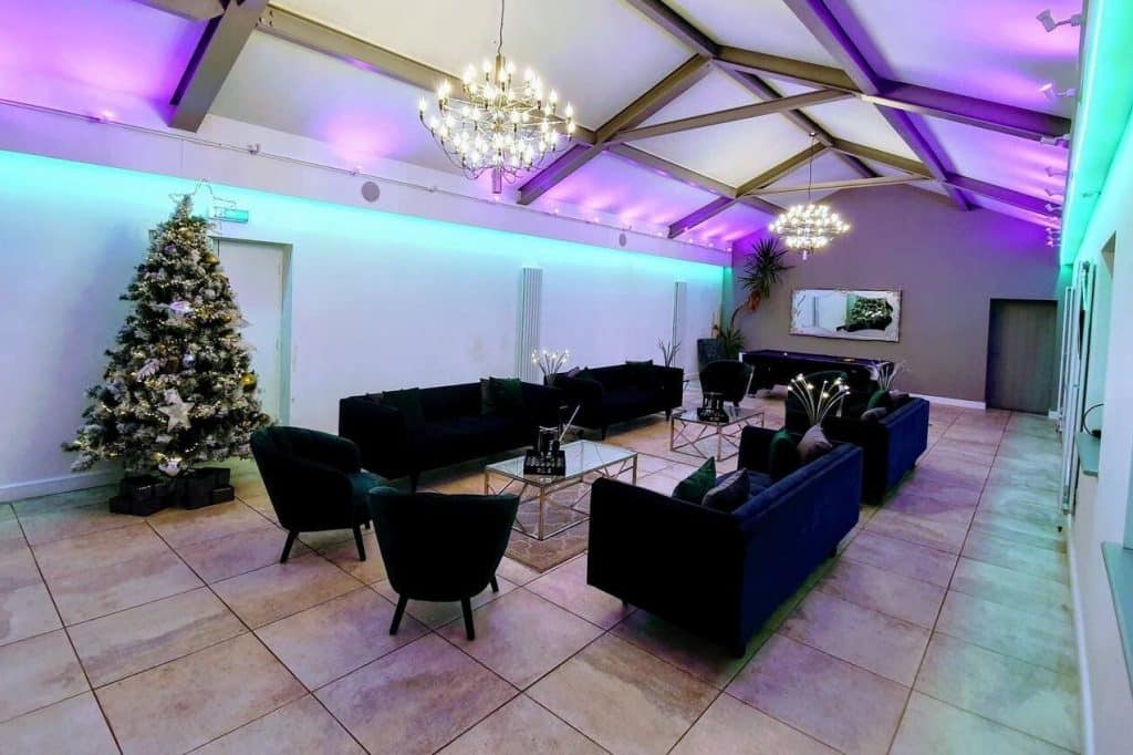 Discover the best Party Apartments in Manchester with us!