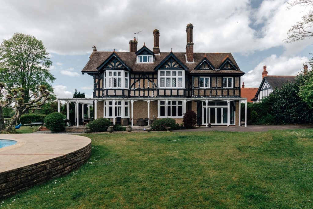 Manor Houses & Mansions to Rent UK